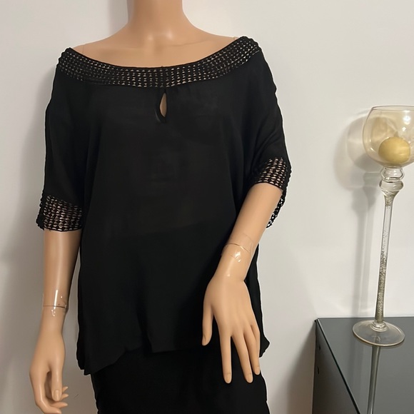Maria Gabrielle | Tops | Maria Gabrielle Womans Black Tunic | Poshmark